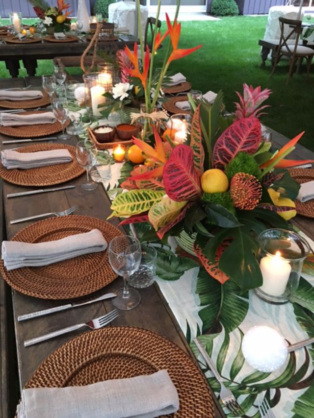 Cuban Dinner Party - Entertaining Company