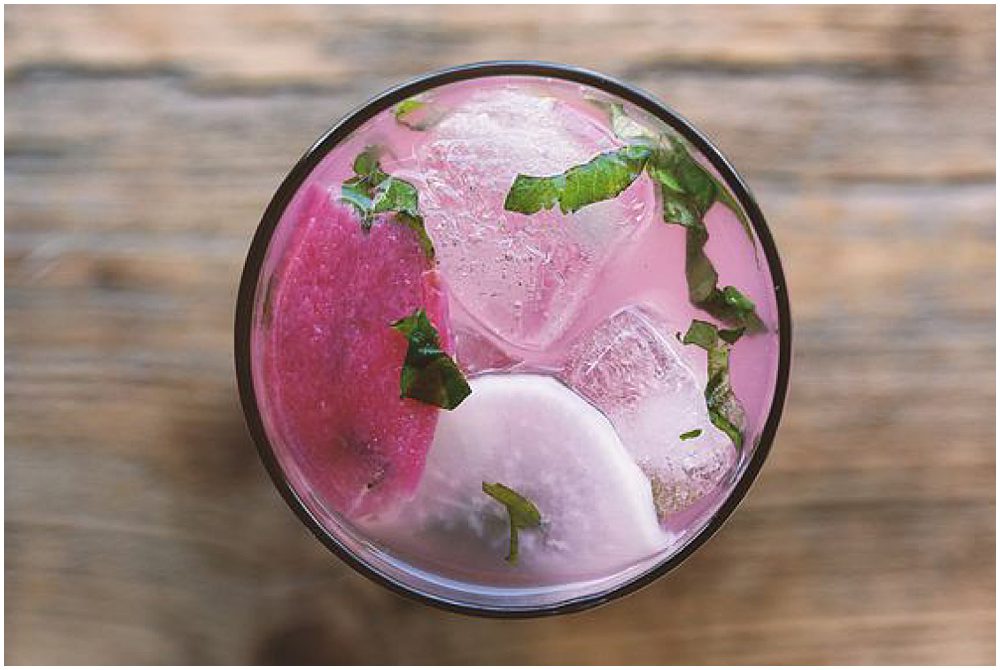 Summer Sips: Cocktails of The World - Entertaining Company
